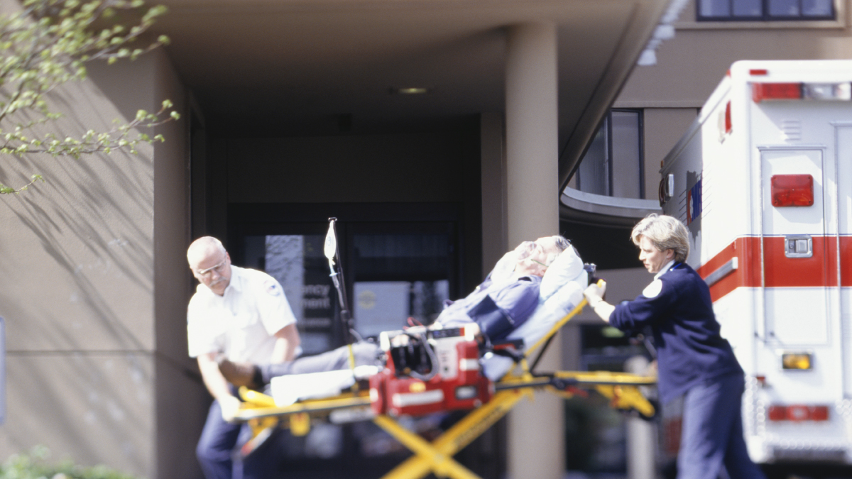 Notes from the Field: Overdose Deaths Involving Para-fluorofentanyl ...