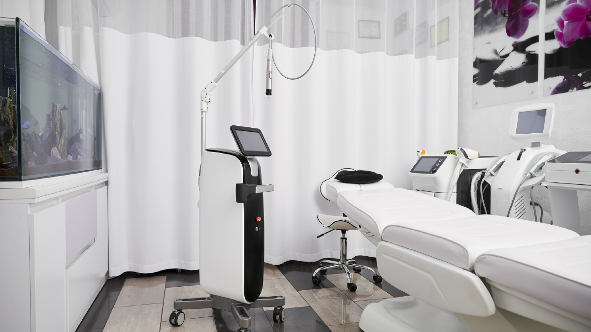 Investigation of Presumptive HIV Transmission Associated with Receipt ...